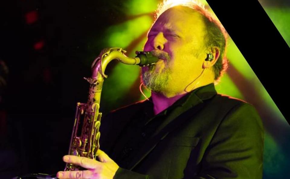 Pete Peterson: Busy Saxophonist Coffeeshop Conversations #433