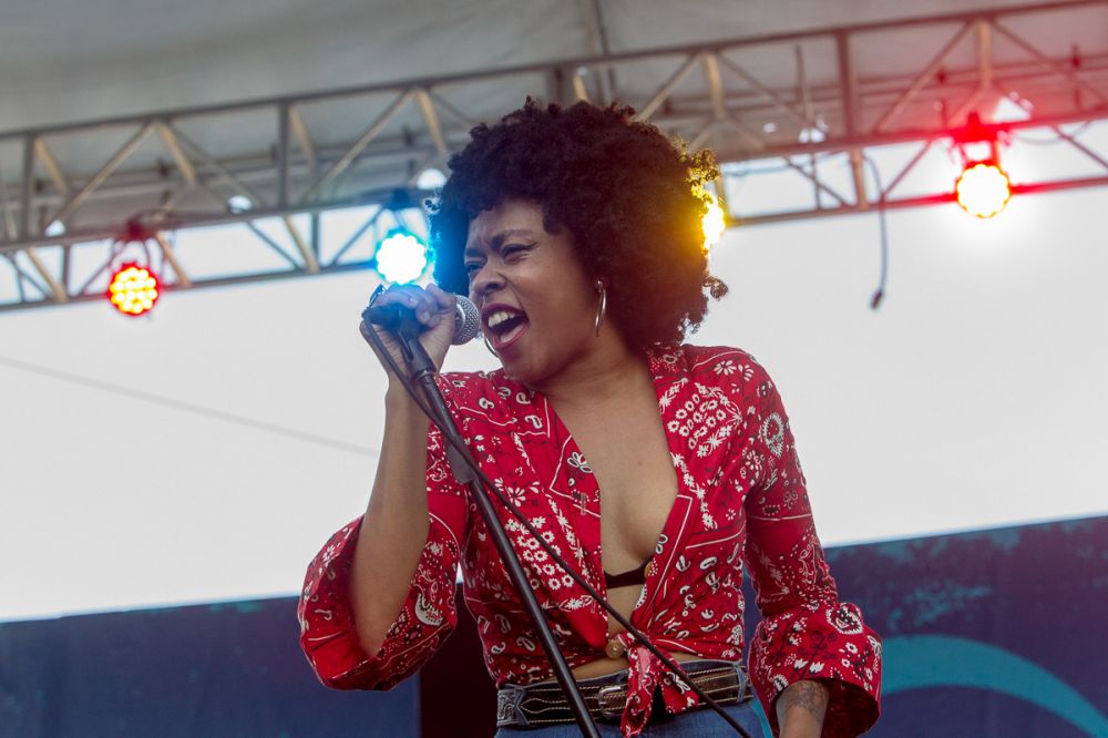 Nikki Hill at the Waterfront Blues Festival, July 6 2018 - Photos