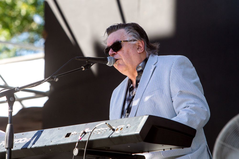 David Vest at the Waterfront Blues Festival, July 7, 2018 - Photos