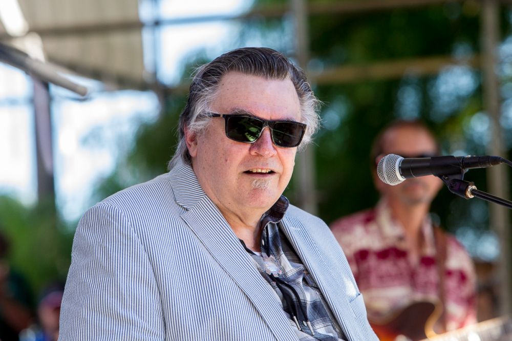 David Vest at the Waterfront Blues Festival, July 7, 2018 - Photos