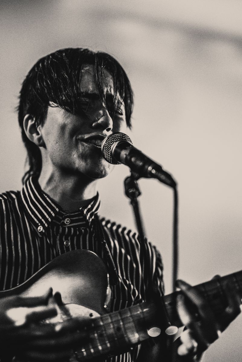 J. Graves: Garage Rock and Dance Punk / Preview