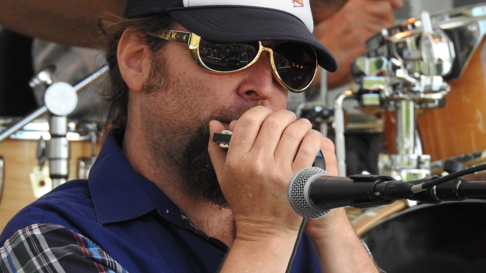 Jody Carroll at the Safeway Waterfront Blues Festival on 07/01/2016 ...