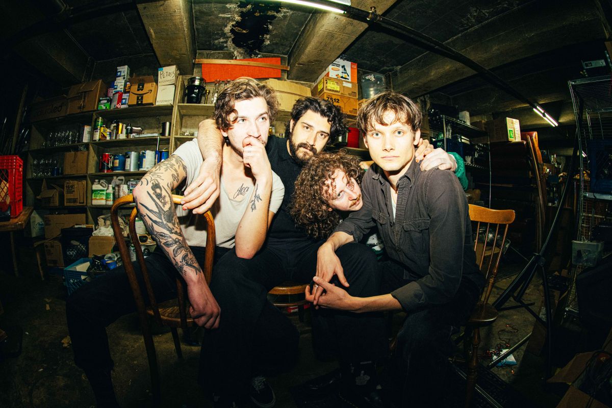 Getting Big with Forty Feet Tall: On Alliteration, Unconventional ...