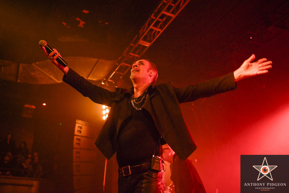 Peter Murphy featuring David J : 40 Years of Bauhaus at Roseland on ...