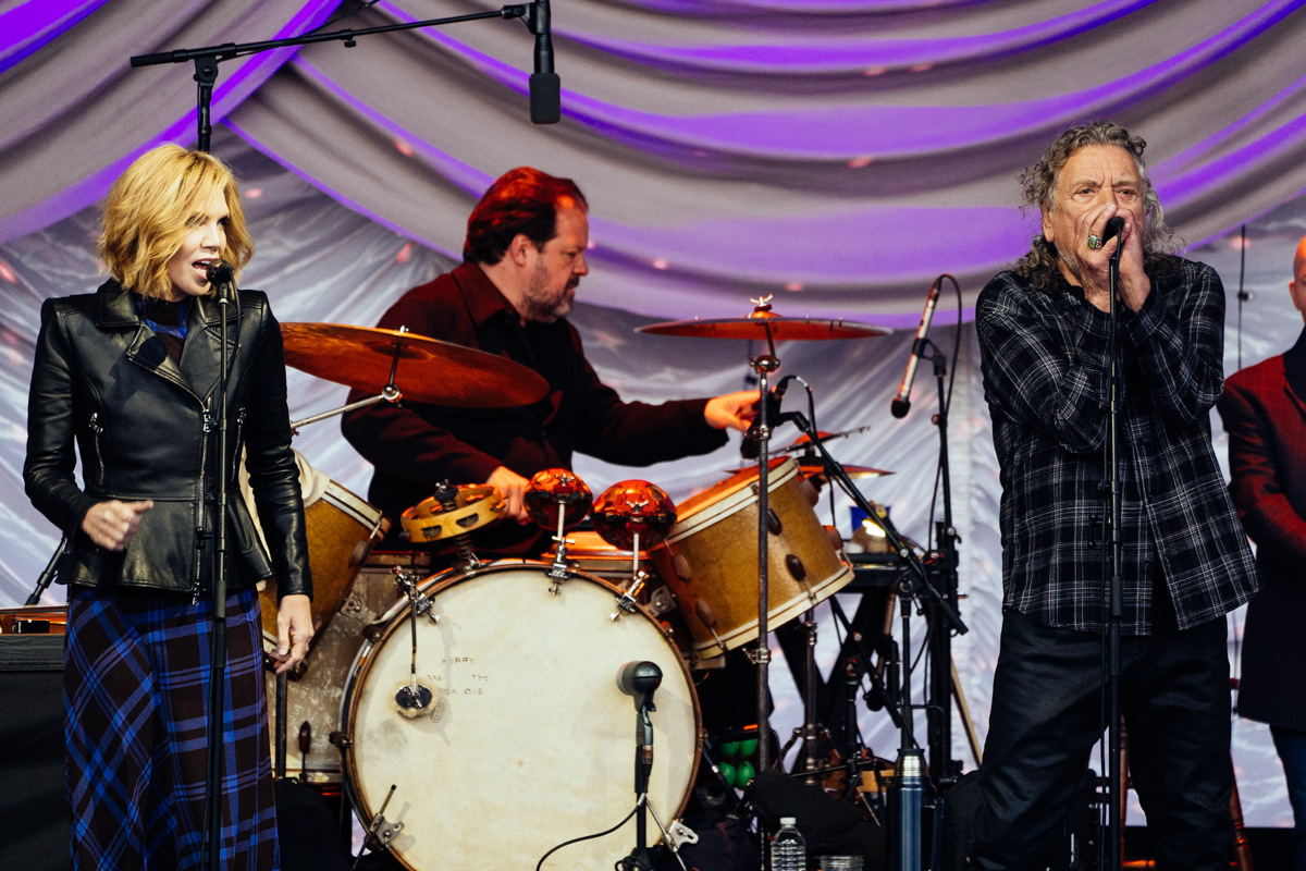 Alison Krauss and Robert Plant w/JD McPherson at the Cuthbert ...