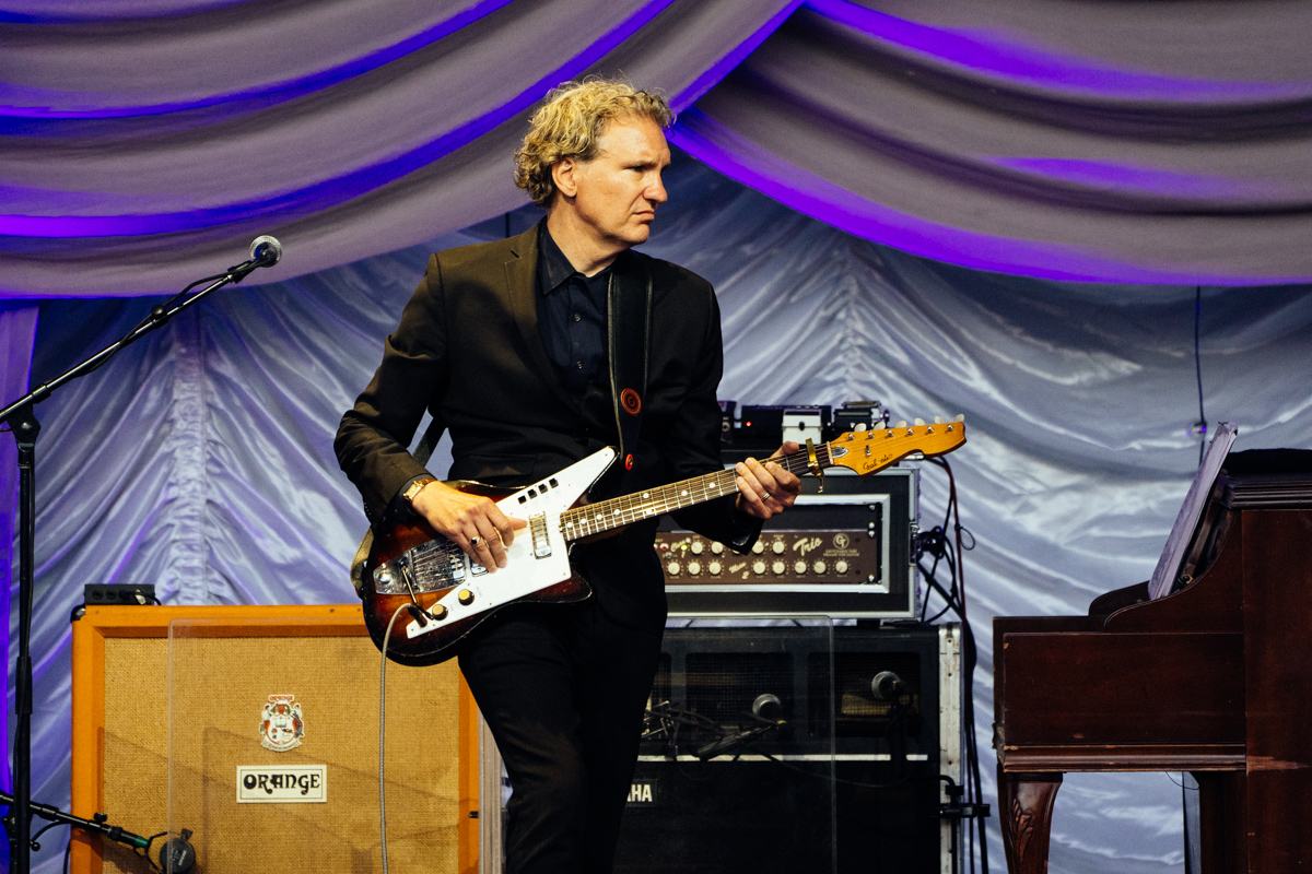 Alison Krauss and Robert Plant w/JD McPherson at the Cuthbert ...