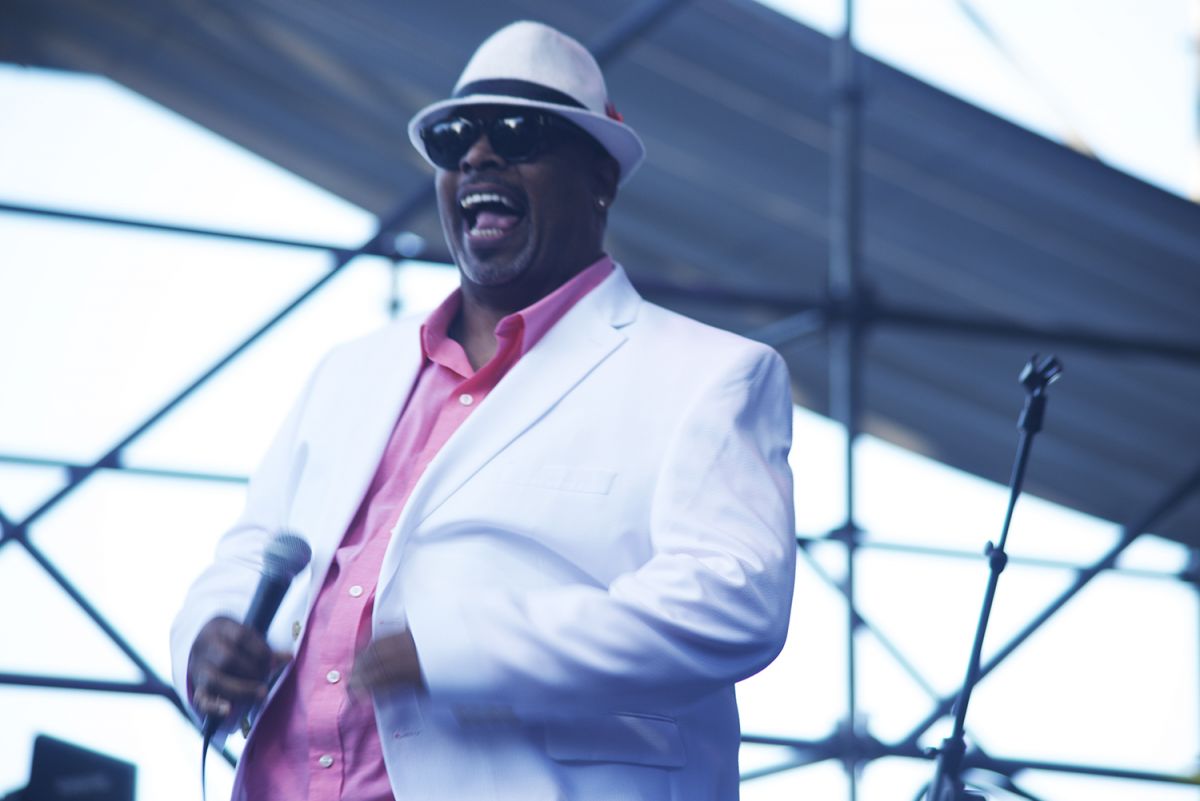 Andy Stokes at Waterfront Blues Festival on 7/04/2022 - Photos