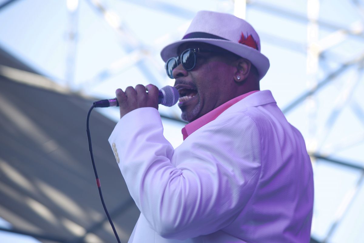 Andy Stokes at Waterfront Blues Festival on 7/04/2022 - Photos