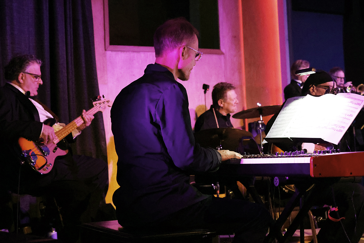 Art Abrams Swing Machine Big Band Presents The King Machine featuring ...