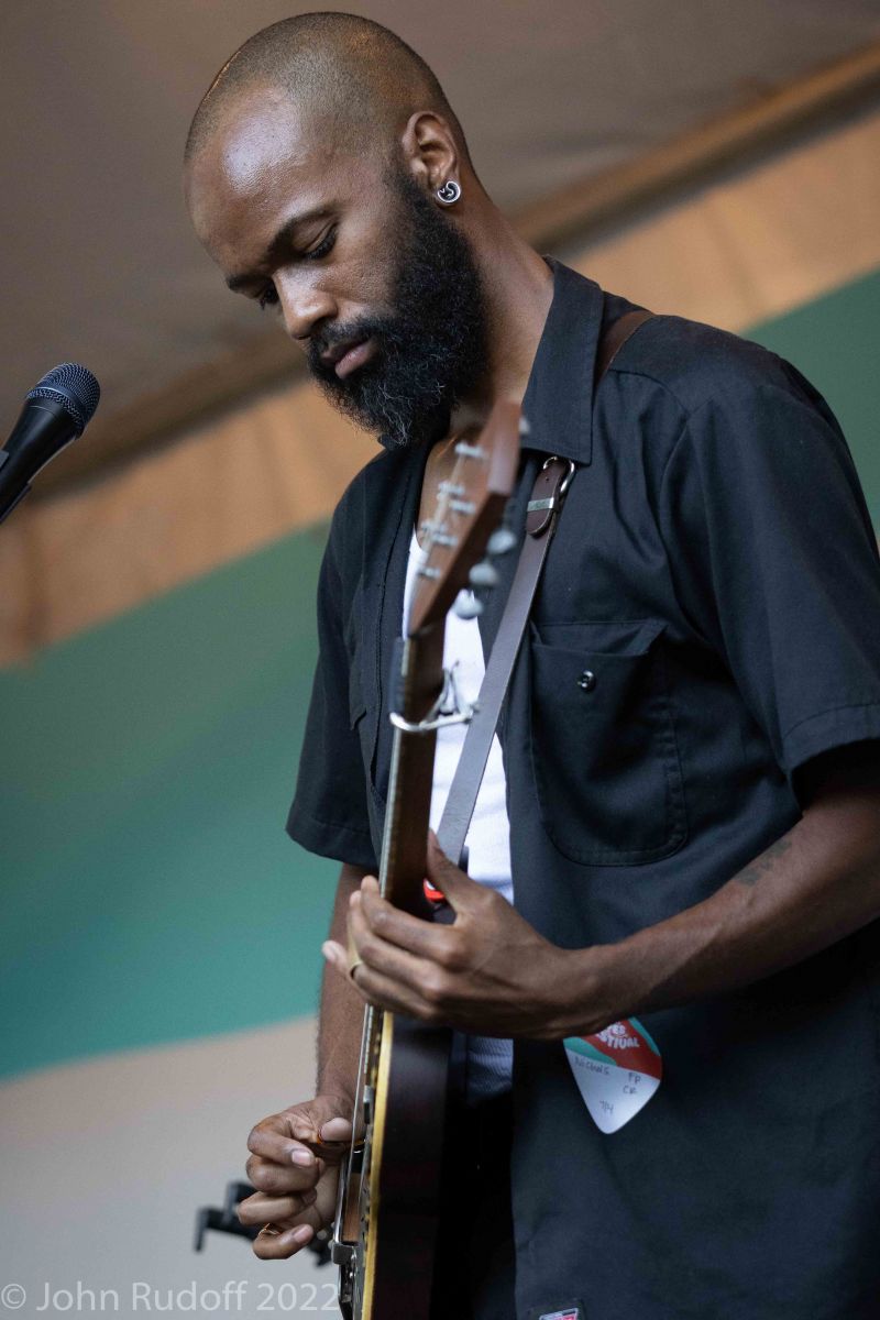 Buffalo Nichols at Waterfront Blues Festival, 7-4-2022 / Photos