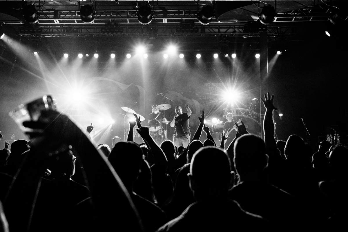 Clutch with Giovannie and the Hired Guns and Mike Dillon's Punkadelick ...