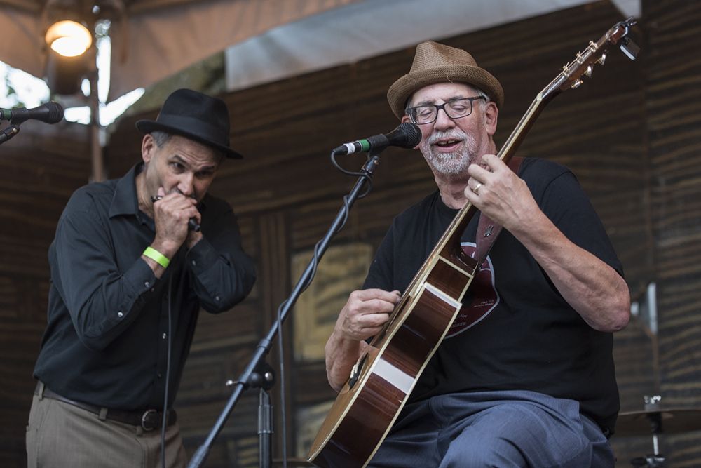 David Pinsky and Phil Newton at the Safeway Waterfront Blues Festival ...