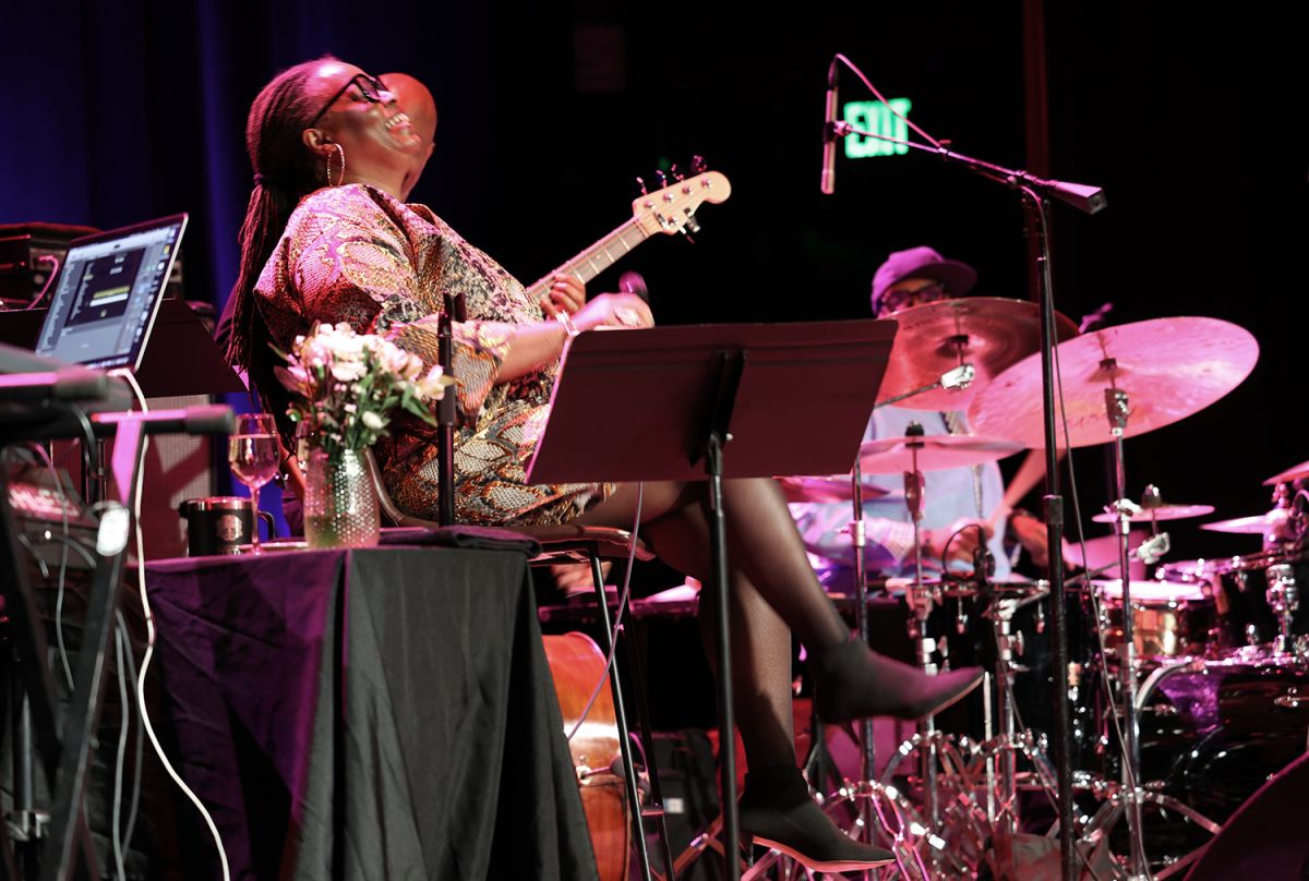 Diane Reeves with special guest Lo Steele at Revolution Hall - PDX Jazz ...