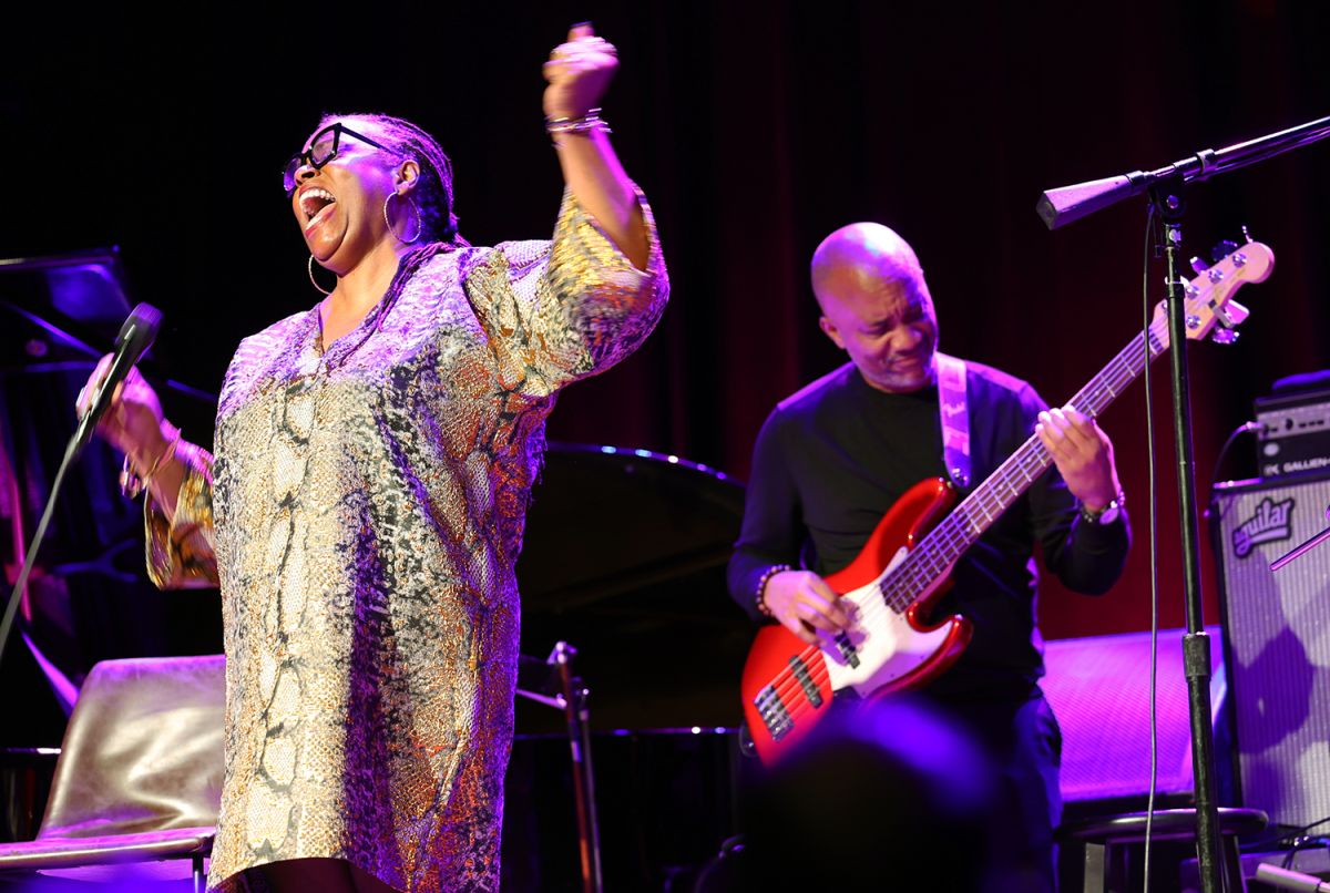 Diane Reeves with special guest Lo Steele at Revolution Hall - PDX Jazz ...