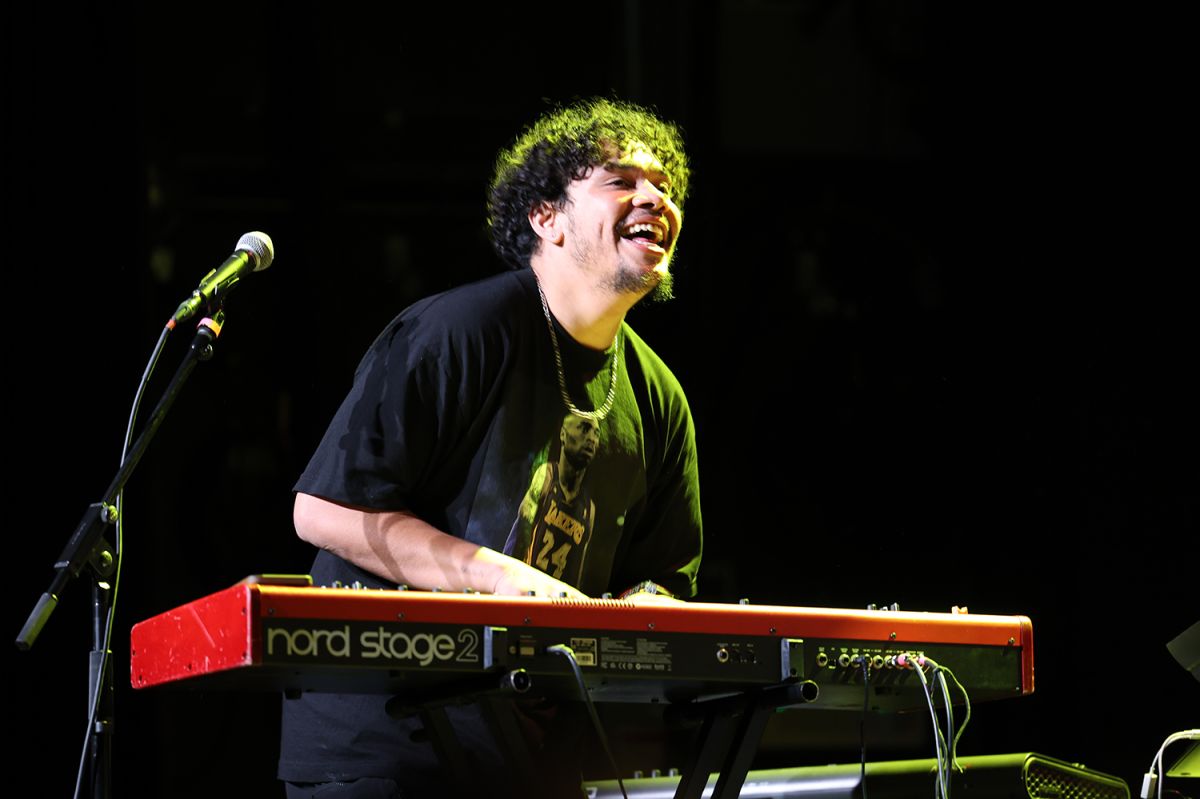 Diane Reeves with special guest Lo Steele at Revolution Hall - PDX Jazz ...