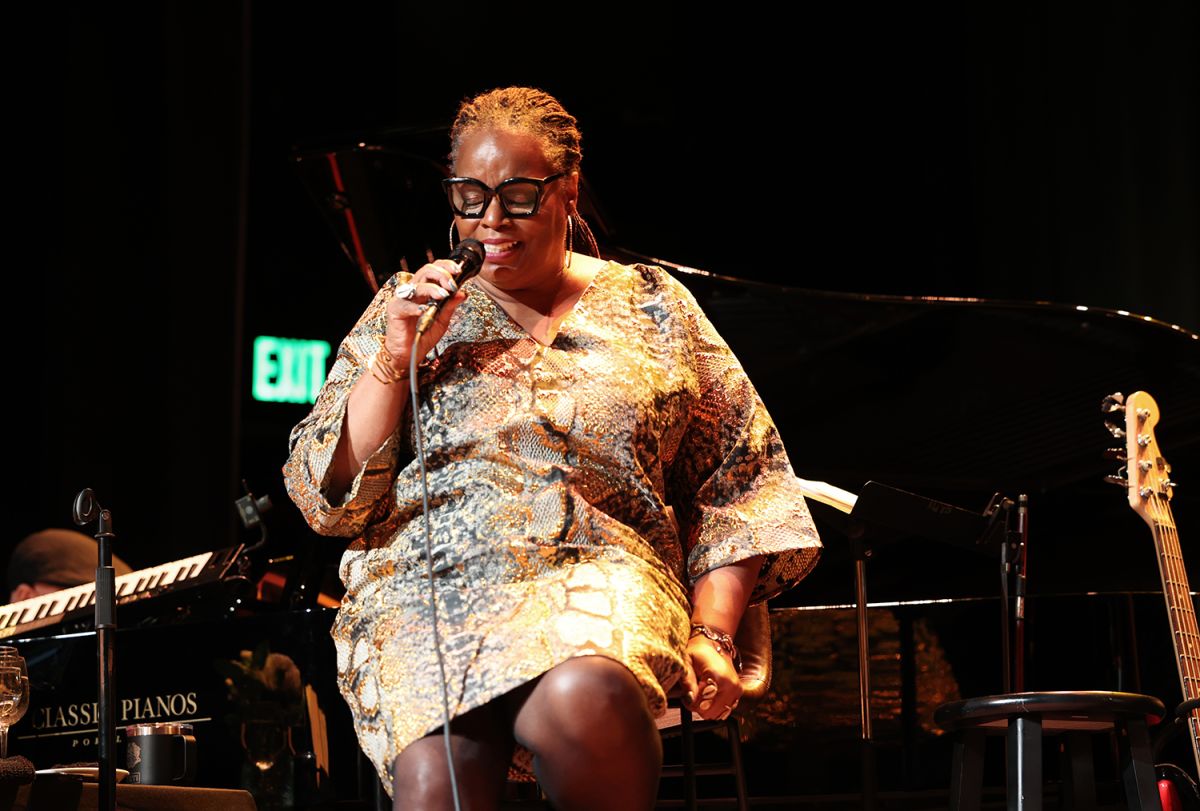 Diane Reeves with special guest Lo Steele at Revolution Hall - PDX Jazz ...