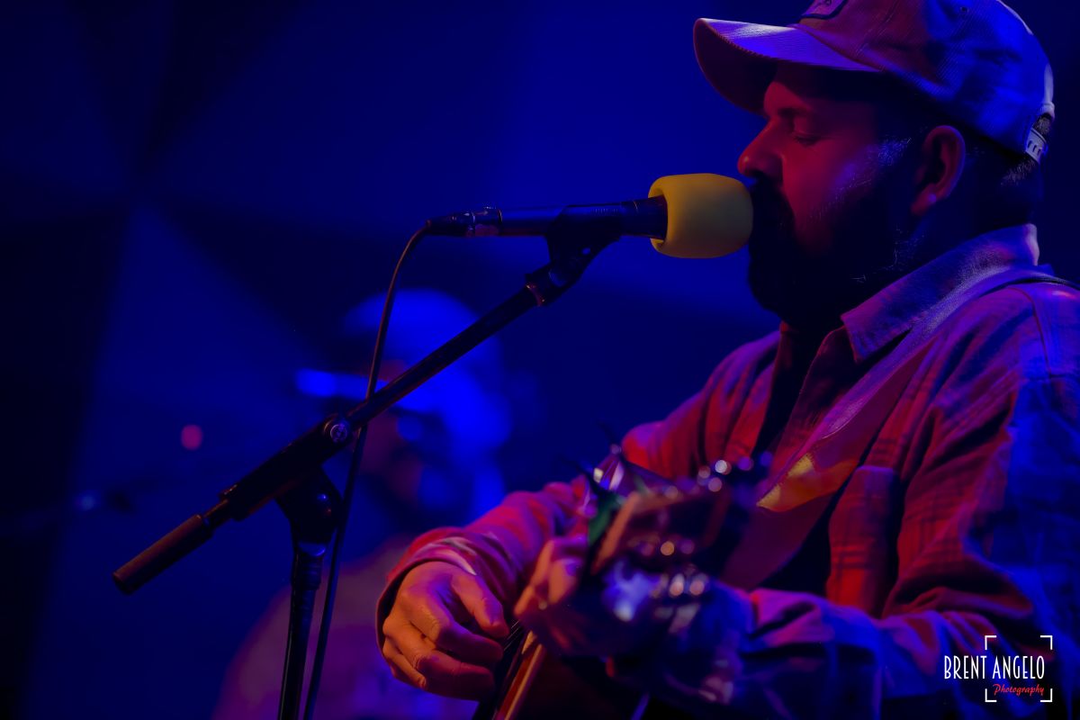 Donovan Woods with Isabel Pless at Holocene in Portland, OR 05/05/23 ...