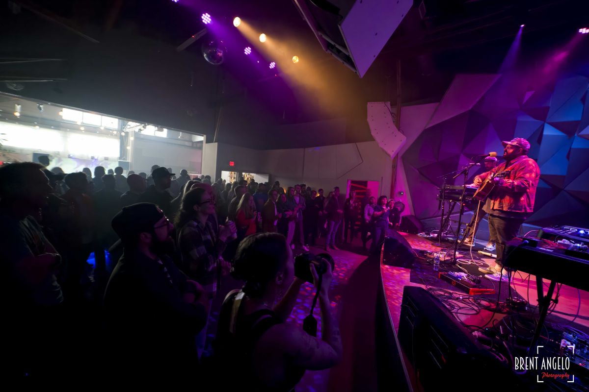 Donovan Woods with Isabel Pless at Holocene in Portland, OR 05/05/23 ...