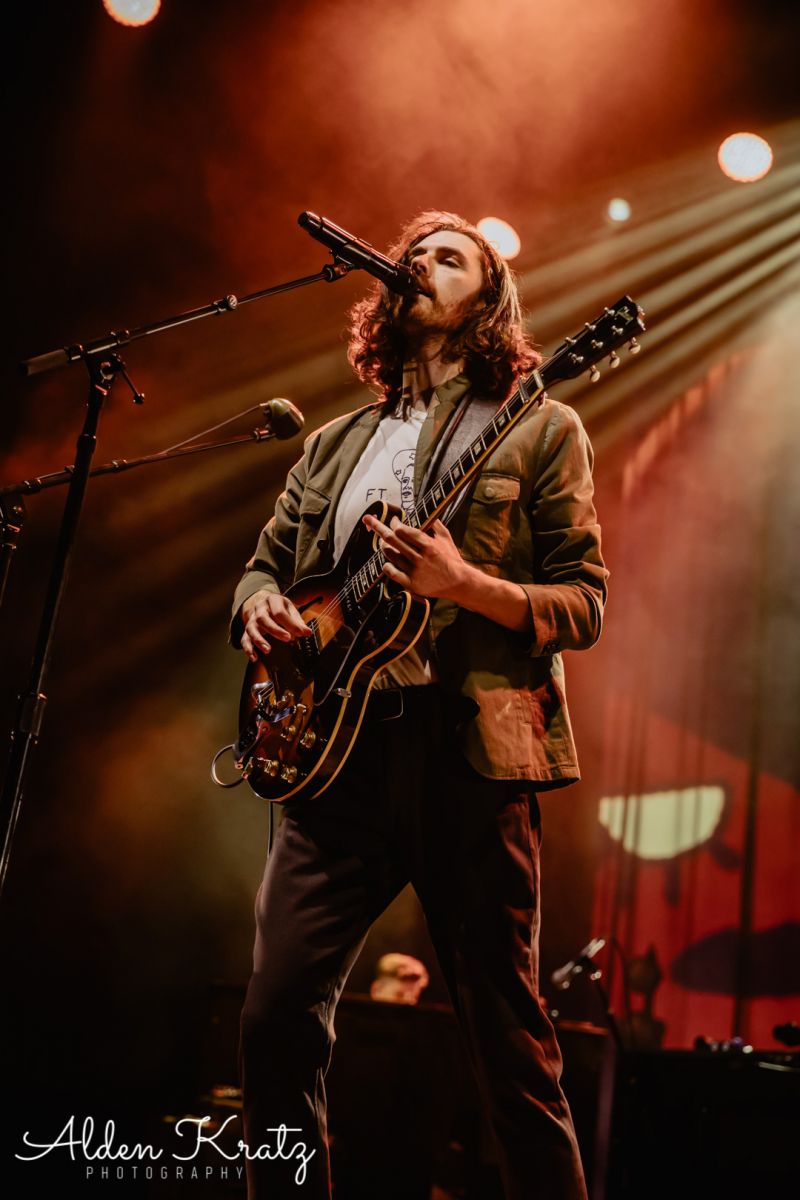 Hozier at The Moda Center on 10/17/2019 Photos