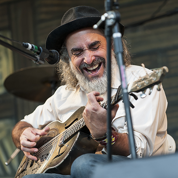 Jody Carroll at the Safeway Waterfront Blues Festival on 07/04/2016 ...