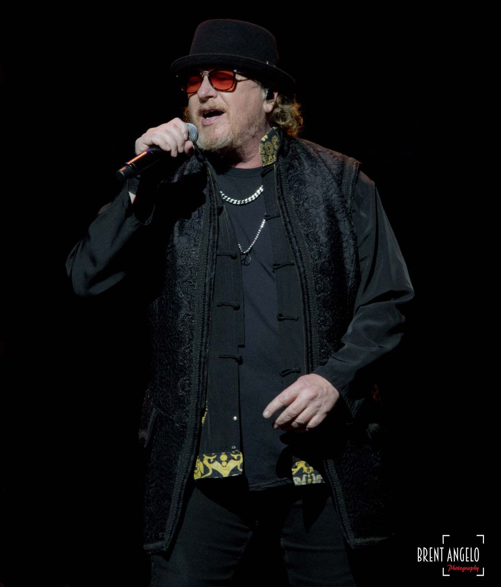 Journey with Toto at the Moda Center on 03/27/22 Photos