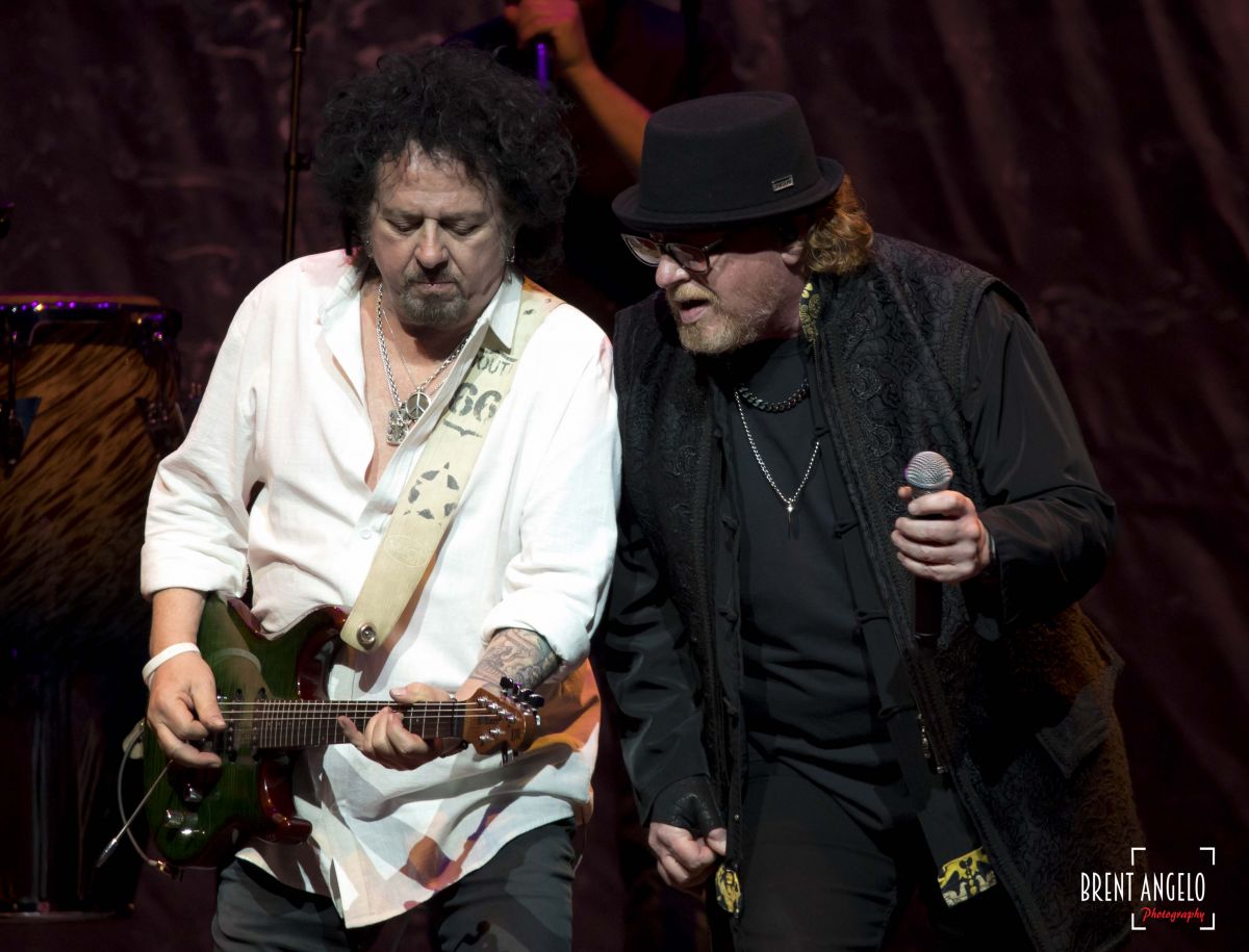 Journey with Toto at the Moda Center on 03/27/22 Photos