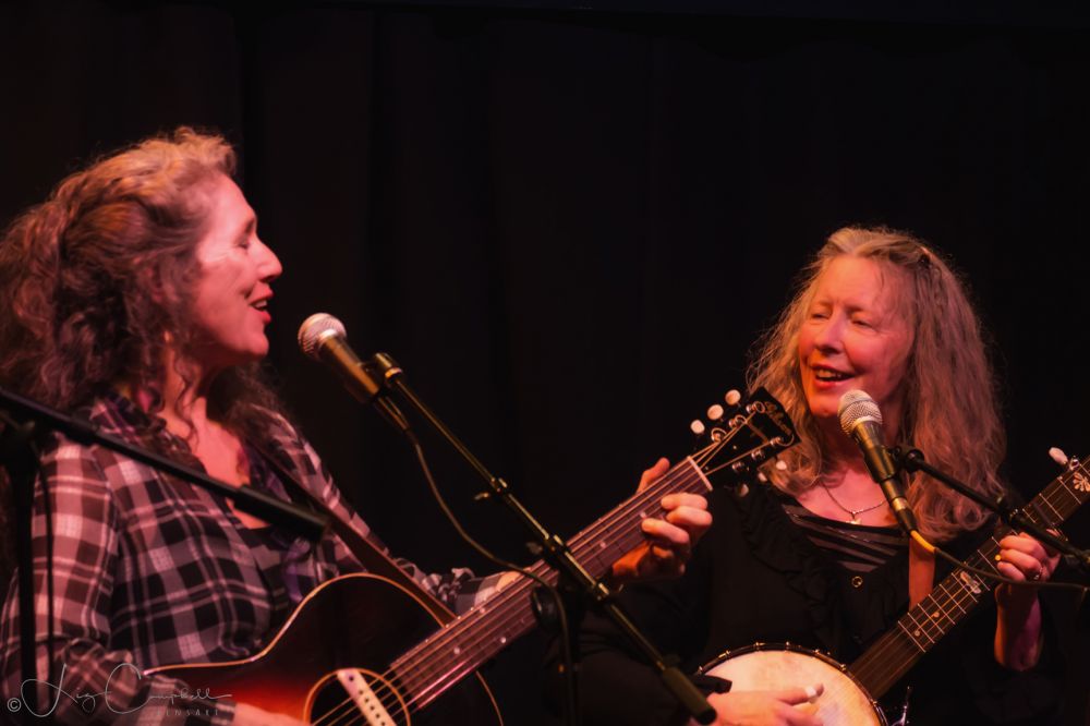 Kate Power & Steve Einhorn with The Portlanders at Artichoke Music on ...