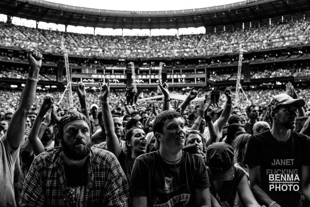 Pearl Jam at Safeco Field, Seattle WA on 08/08/18 Photos