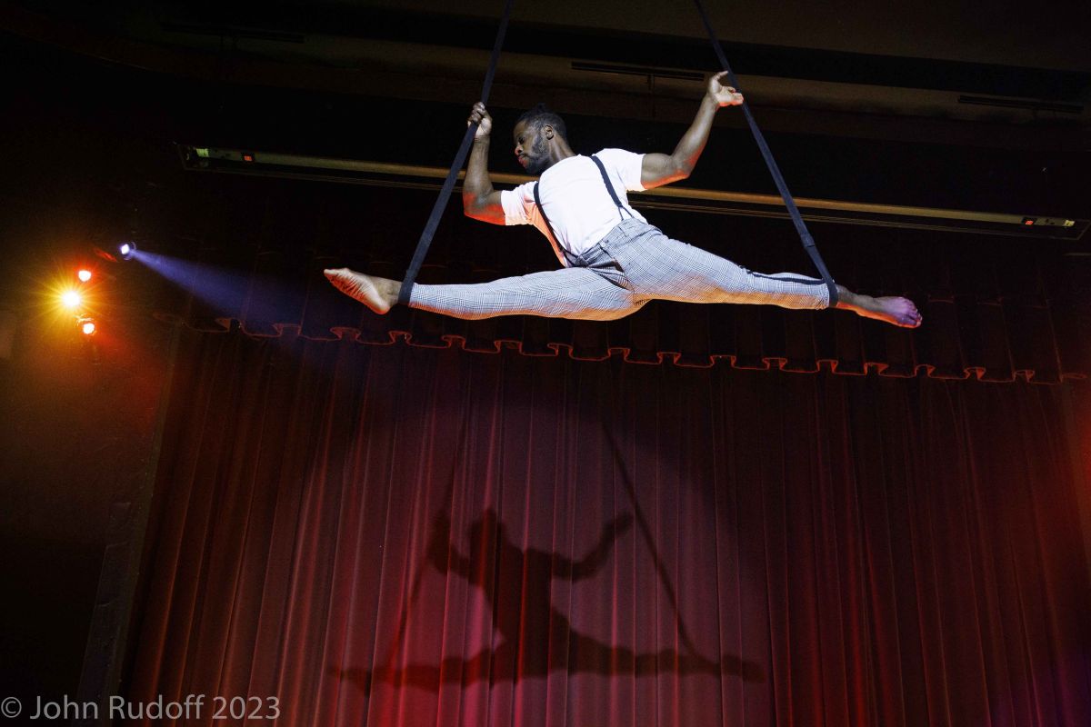 Rose City Circus Valentine's Day Shows - Alberta Rose, Feb. 13-14, 2023 ...