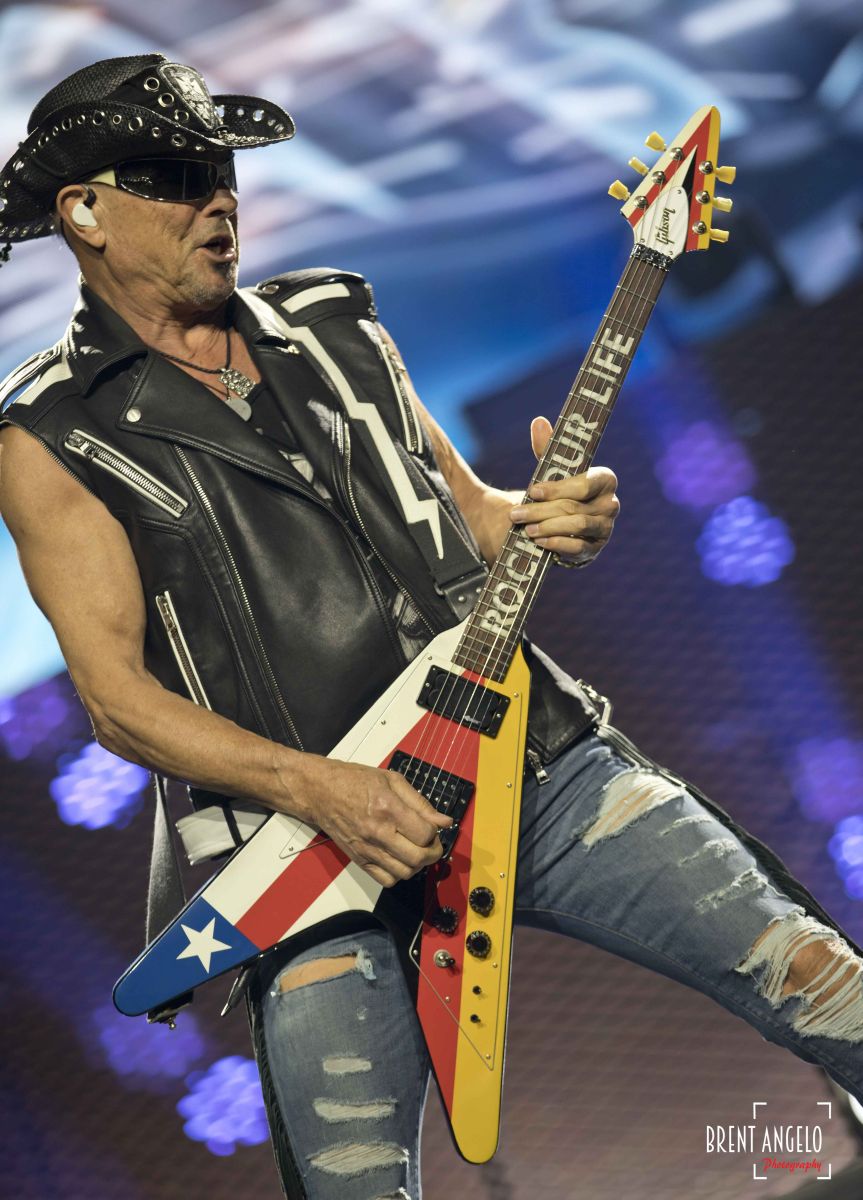 Scorpions at the Moda Center on 10/09/22 // PHOTOS and REVIEW