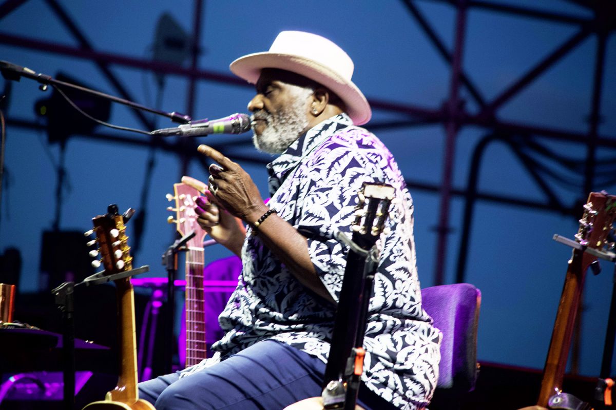 Taj Mahal & the Phantom Blues Band at Waterfront Blues Festival on 7/03 ...