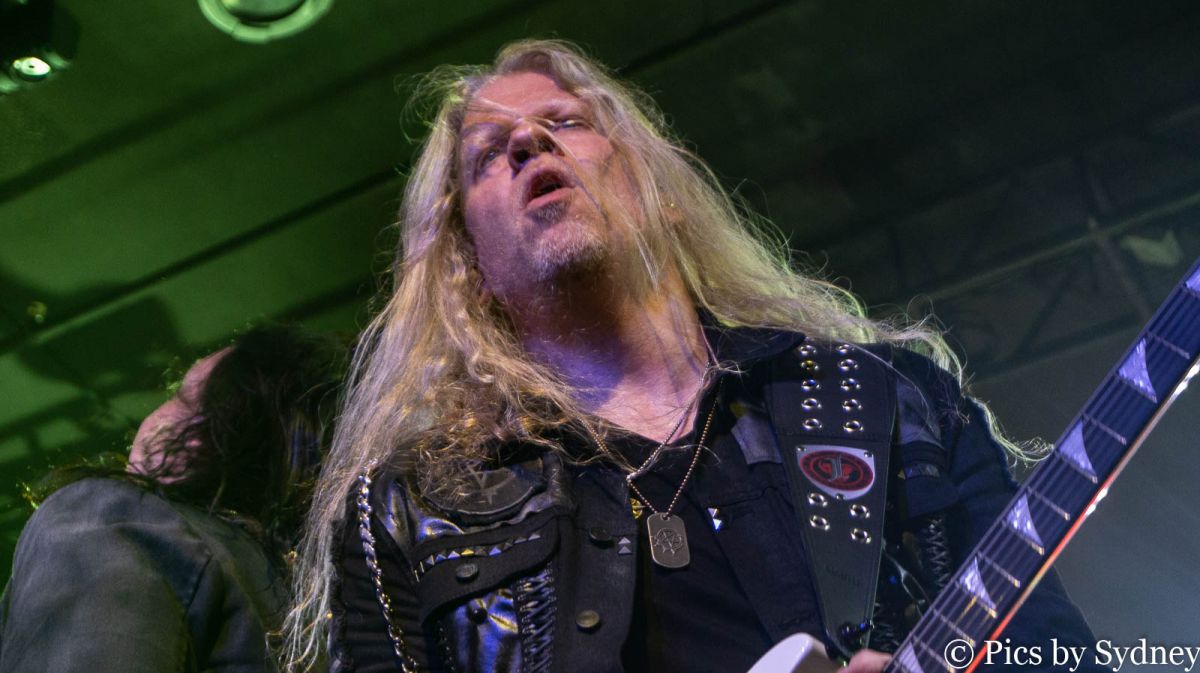 Through the Eyes of a Child: Arch Enemy / Behemoth - Photos and video