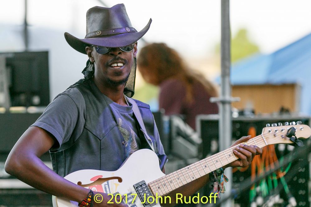Cedric Burnside Project at The Safeway Waterfront Blues Festival on 6 ...