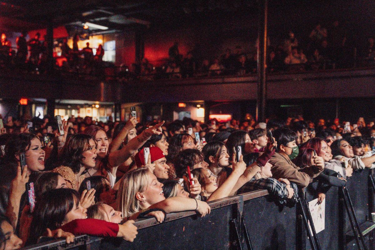 beabadoobee and Lowertown at Roseland Theater on 11/23/22