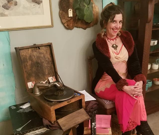 Miz Kitty Returns! Coffeeshop Conversations @ Artichoke Music #410